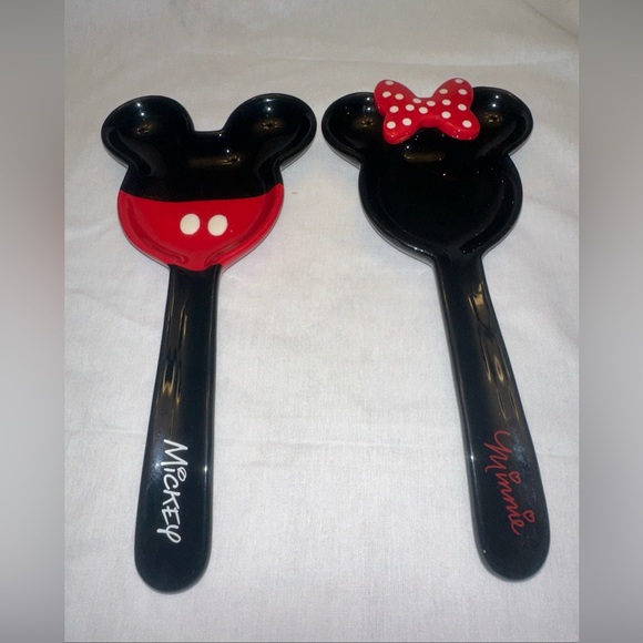 Disney | Kitchen | Disney Mickey Minnie Mouse Ceramic Spoon Rests ...